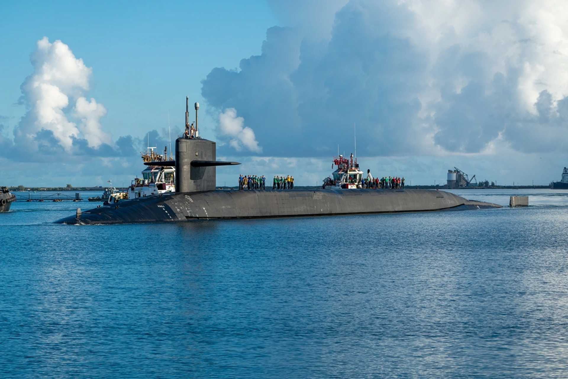US Navy's most powerful submarine arrives in Guam to increase long ...