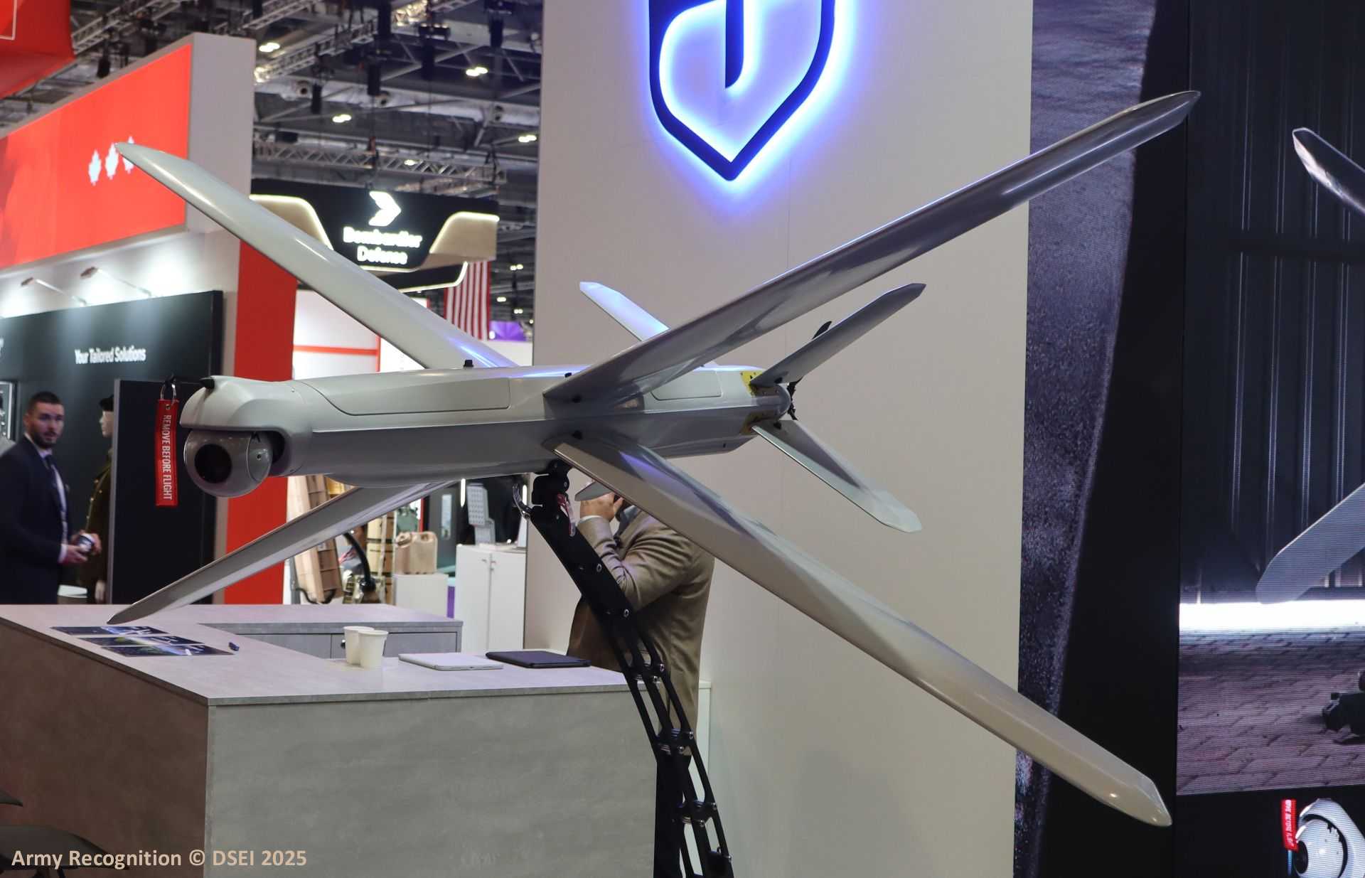 DSEI 2025: Czech-Ukrainian MACE loitering munition combines target ...
