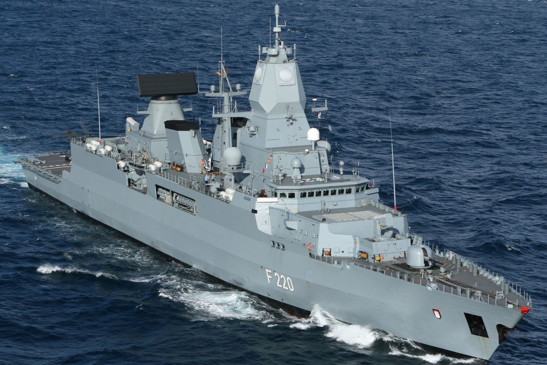 Germany Sends Type 124 Frigate Hamburg to Denmark as Drone Threat Rises