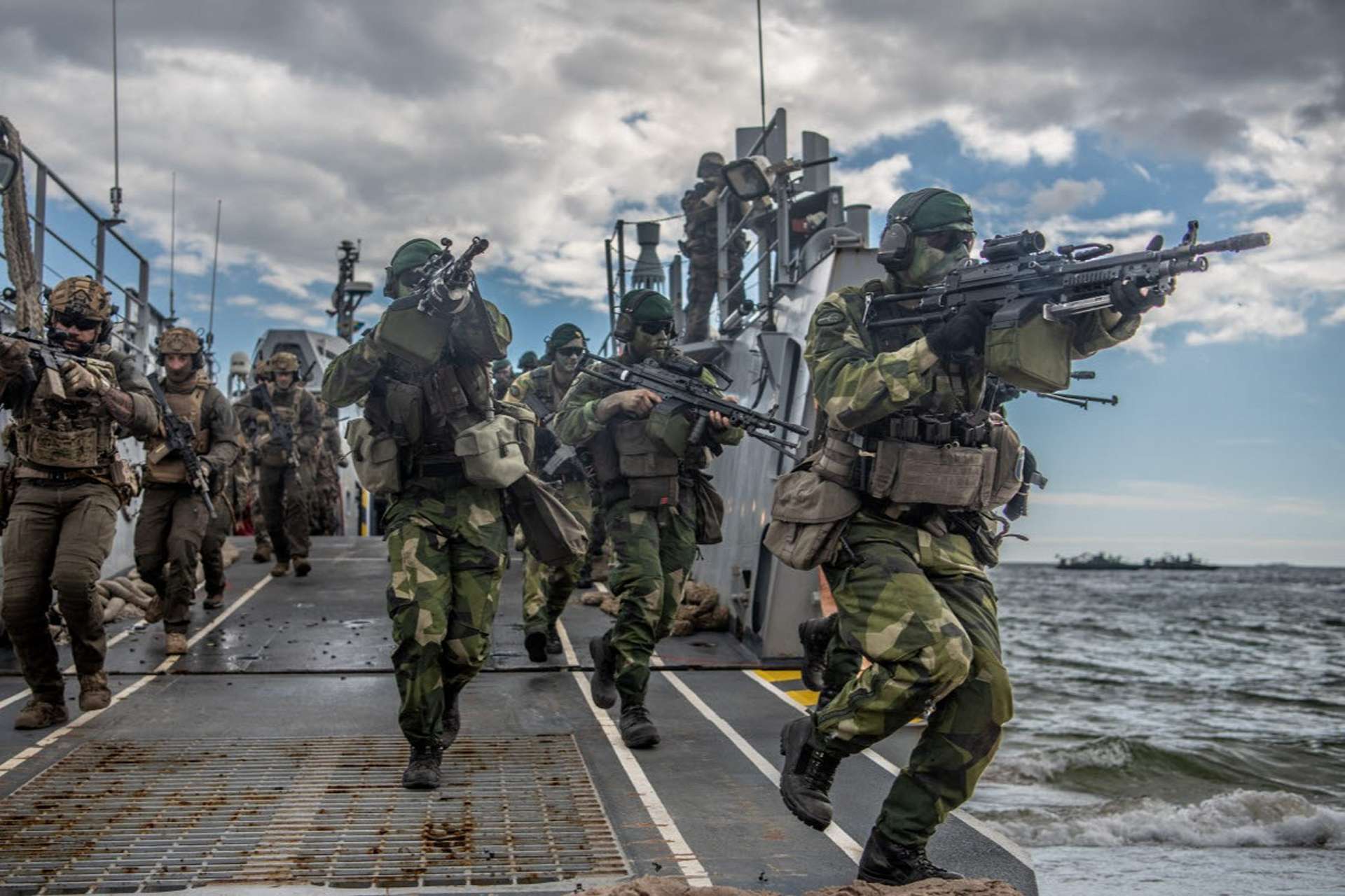 Etleboro.org - Poland And Sweden Conduct Gotland Sentry Drill To ...