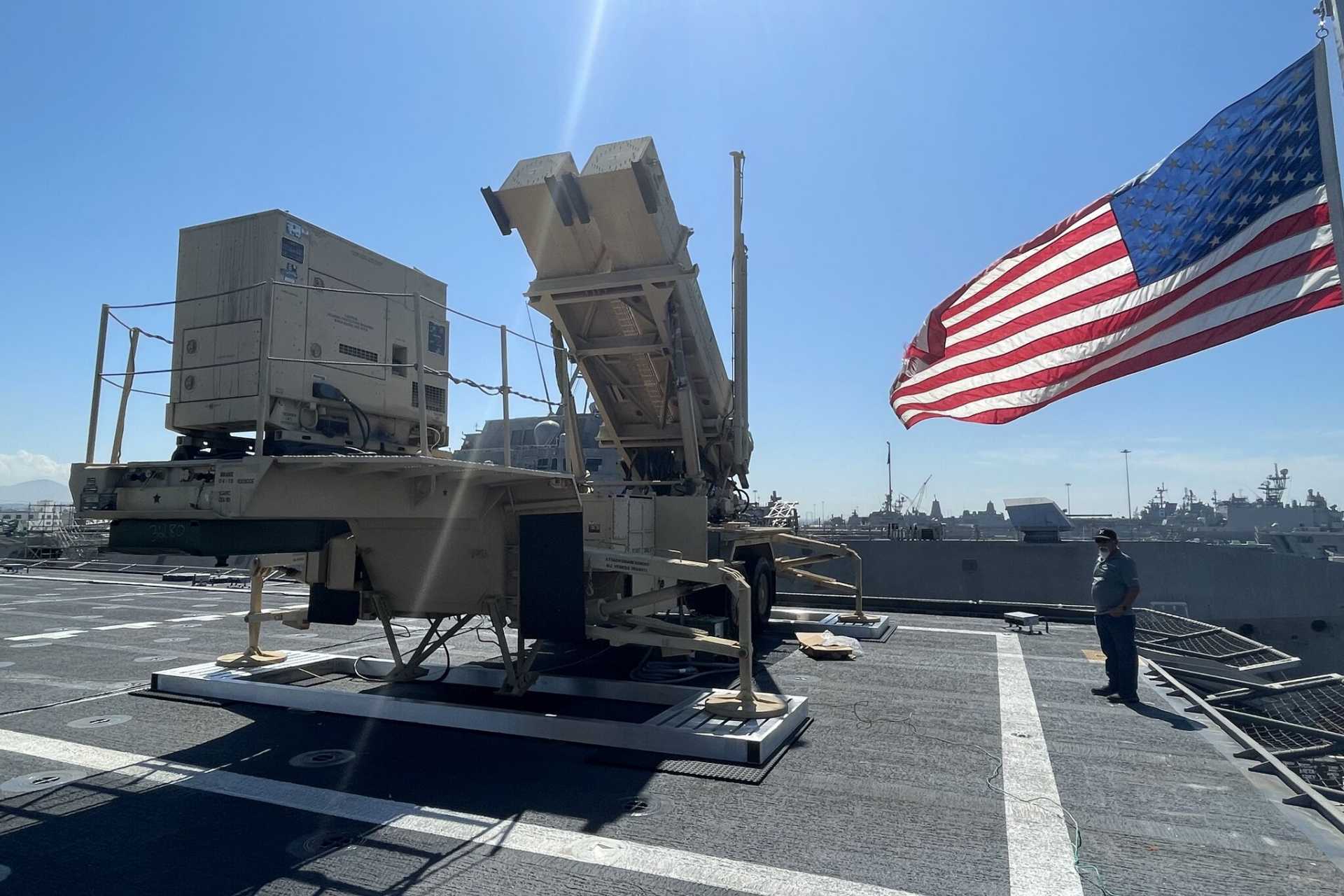 Analysis: US Navy tests M903 Patriot missile launcher on USS Montgomery ...
