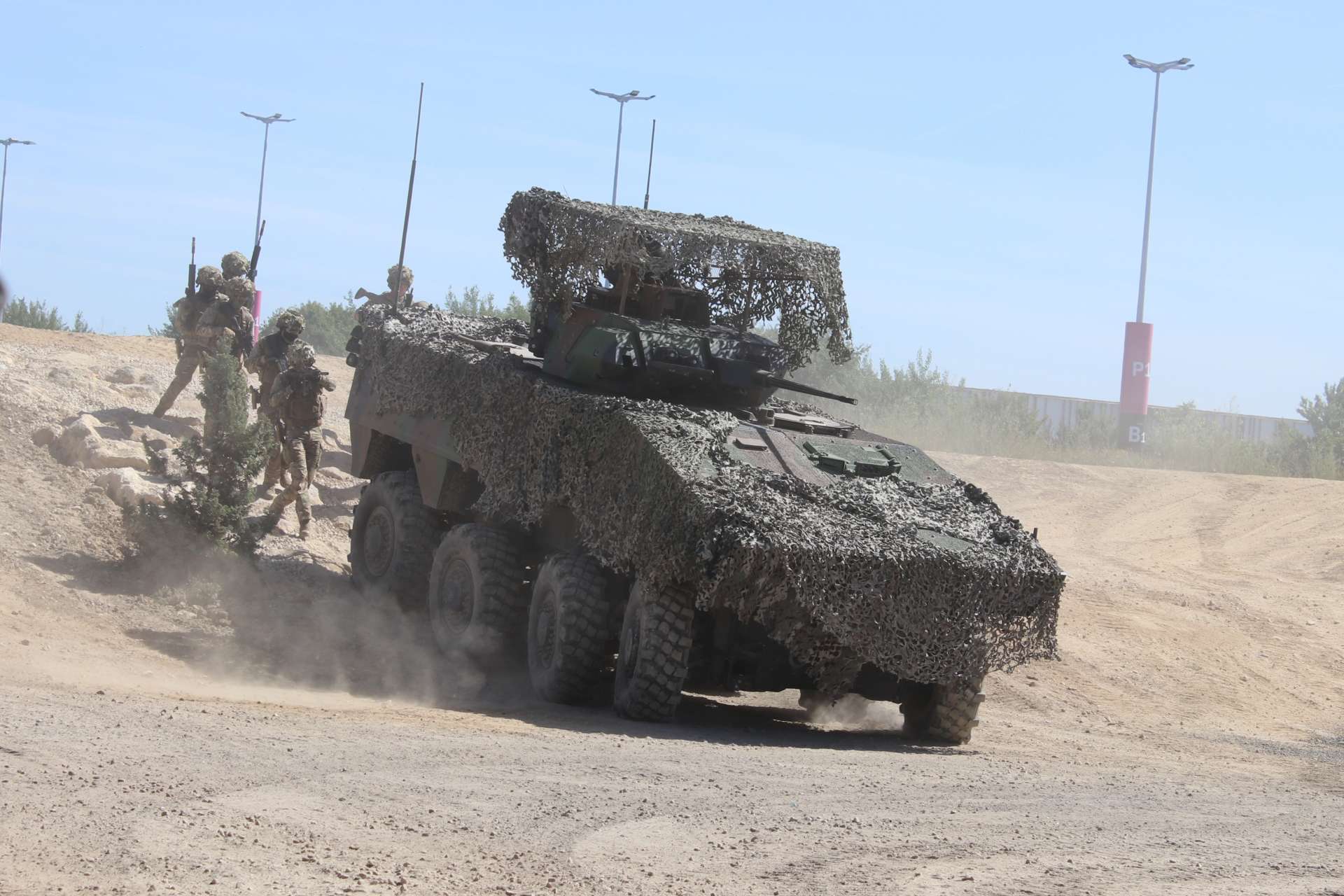 French Army VBCI 8x8 Infantry Fighting Vehicle Reveals New Battlefield ...