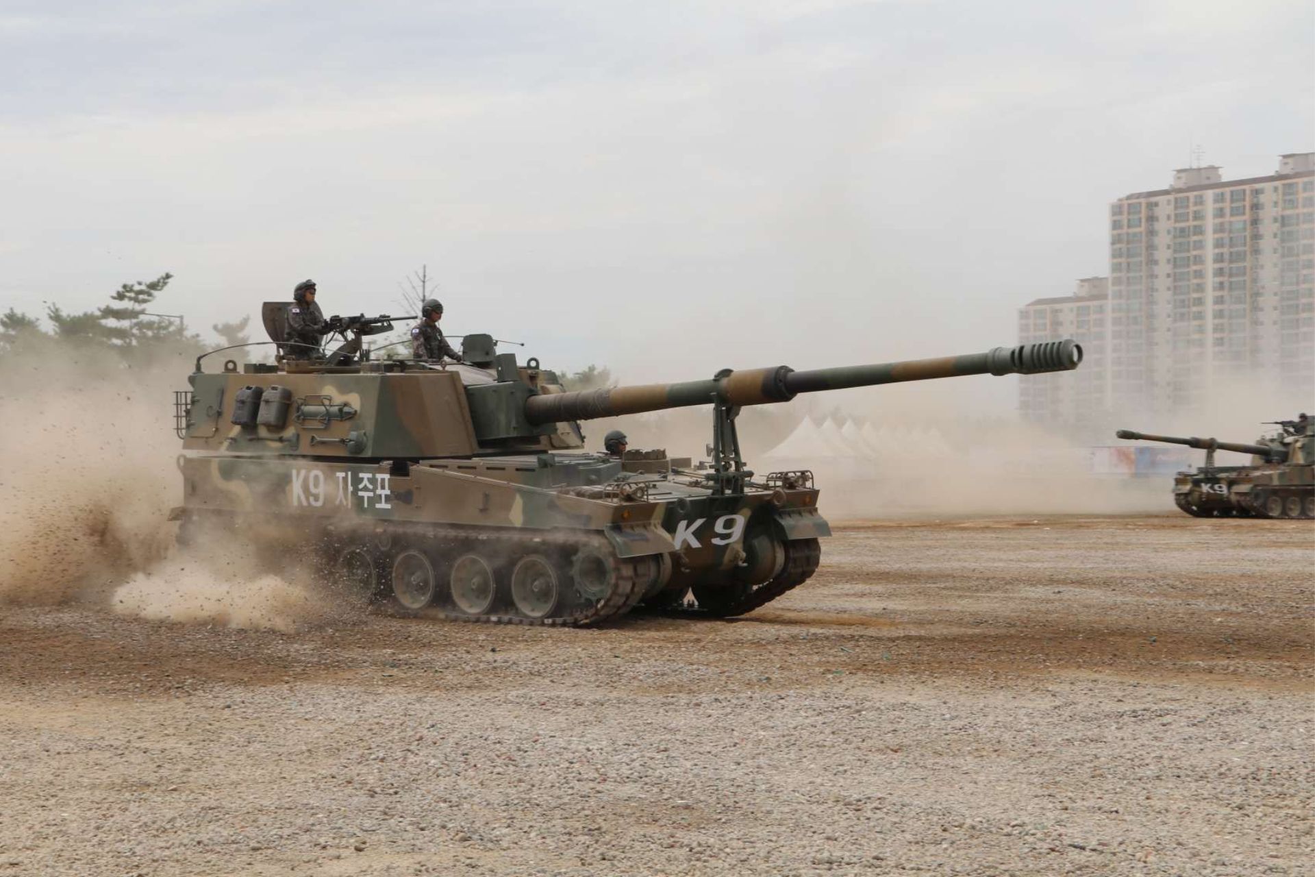 Spain Moves to Produce South Korea’s K9-Based Howitzers with Integrated ...