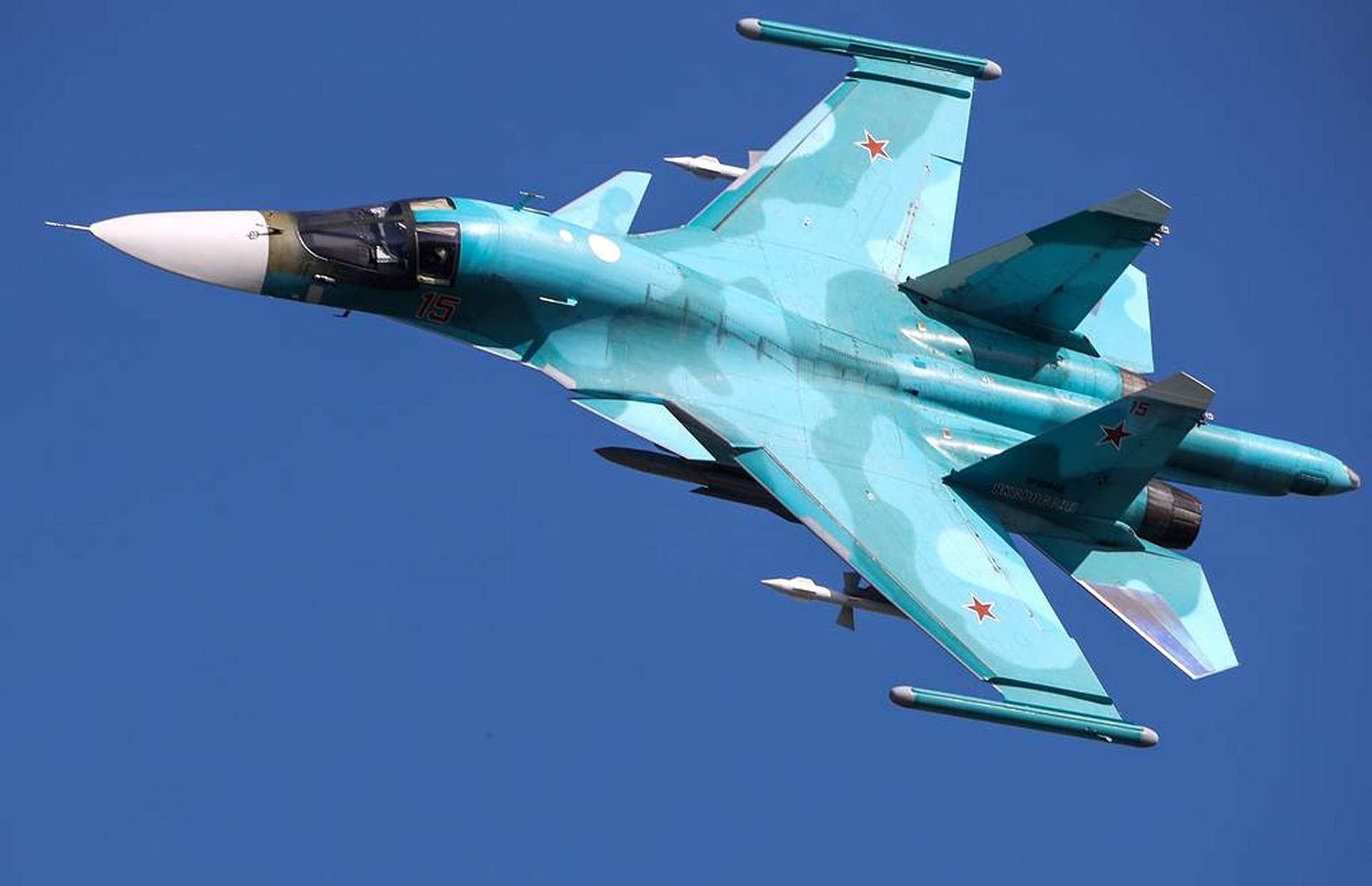 Ukraine shoots down Russian Su-34 fighter-bomber in pre-dawn raid on ...