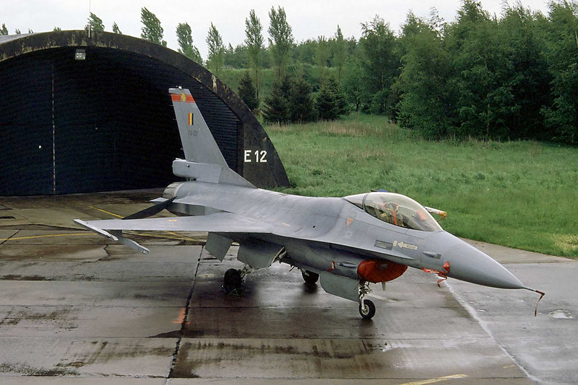 F-16A/B Fighting Falcon