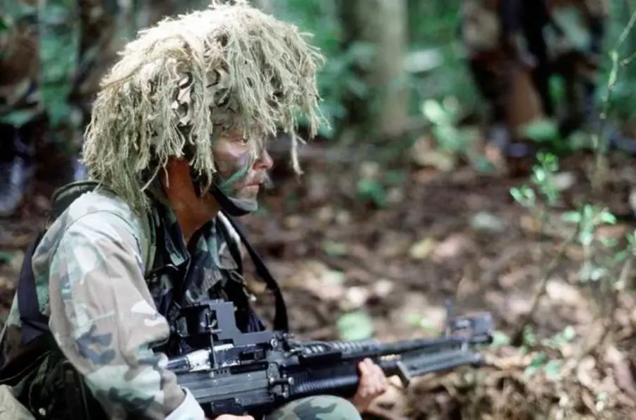 M60 machine gun United States pictures US Army technical data sheet ...