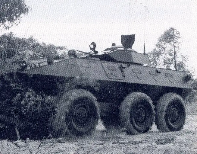 LAV-300 V-300 Cadillac Cage Textron light wheeled armoured vehicle US ...