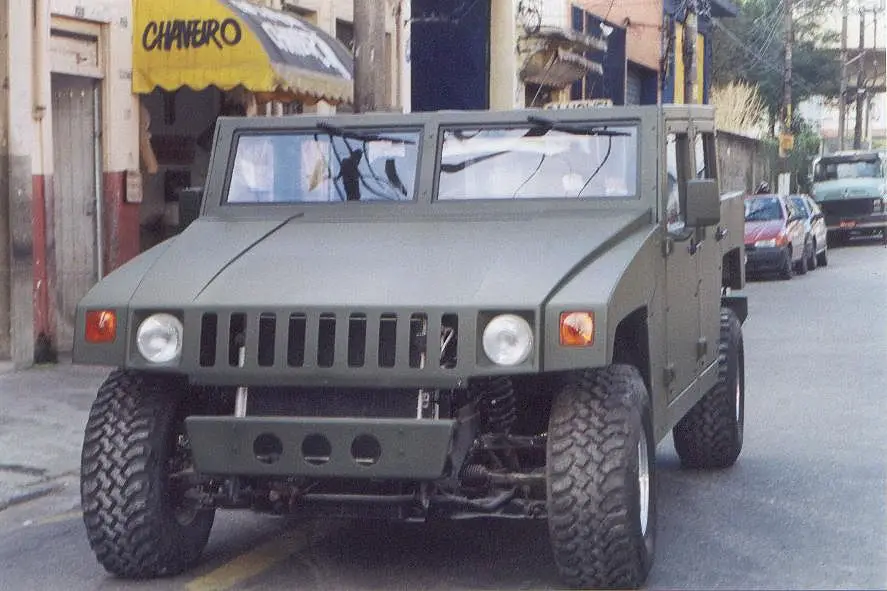 Commando 4x4 Brazil (FR)