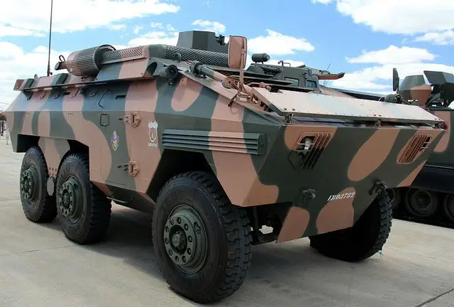 EE-11 Urutu 6x6 armoured vehicle personnel carrier technical data sheet ...