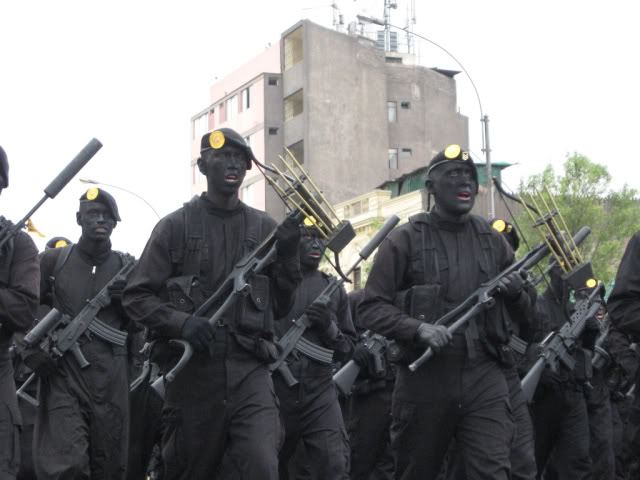 Peru Peruvian Army ranks combat field uniforms military equipment ...
