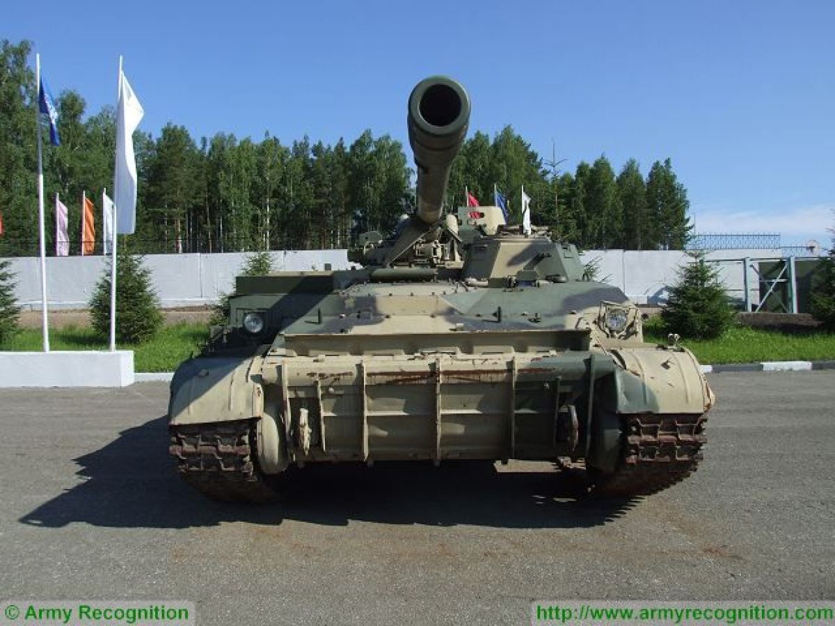 2S5 Giatsint-S 152mm