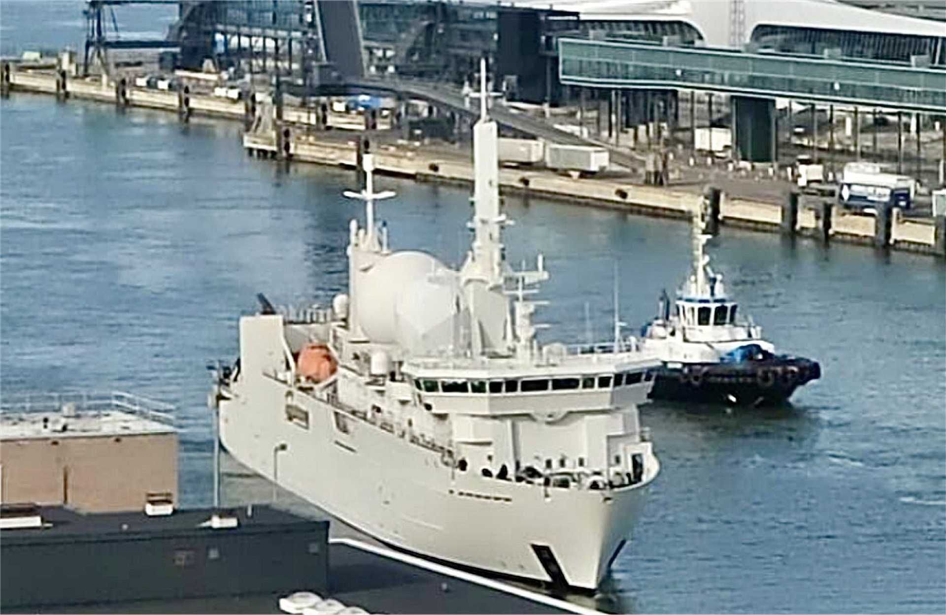 Breaking News: French Navy Intelligence Ship Dupuy de Lôme Begins First Baltic Sea Operation to ...