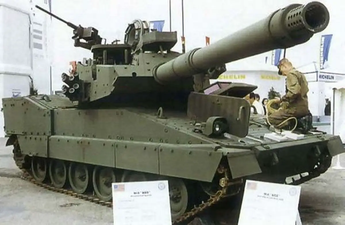 M8 AGS light tank