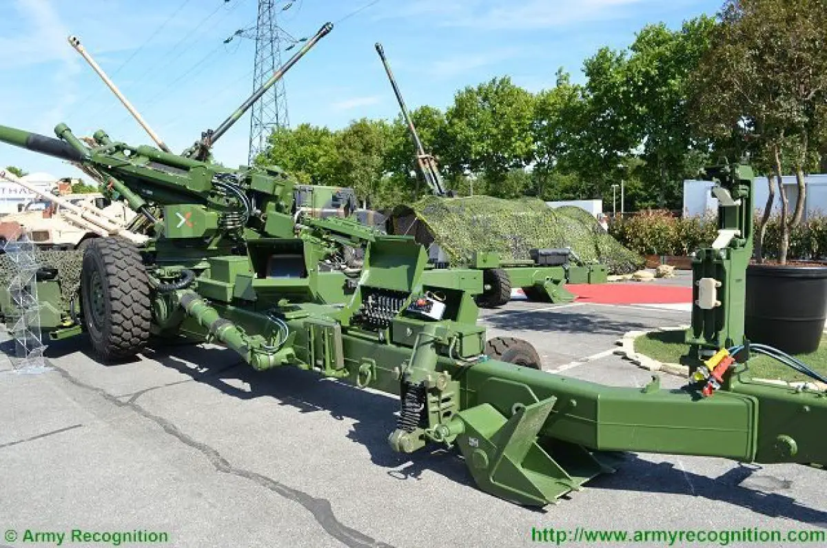 Trajan 155mm 52 caliber