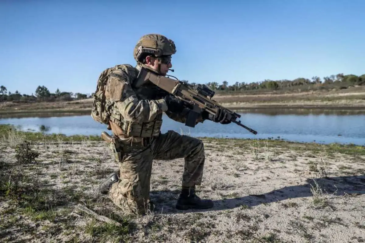 FN SCAR® L MK2 5.56mm assault rifle