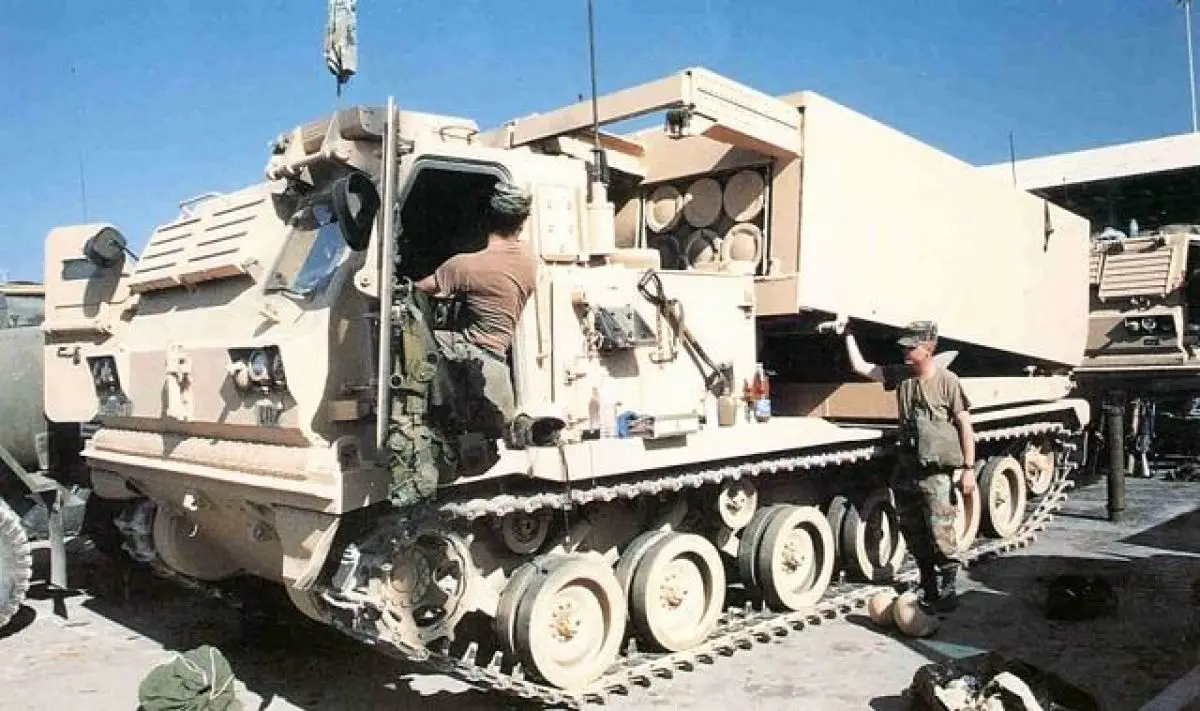 M270 MLRS 227mm