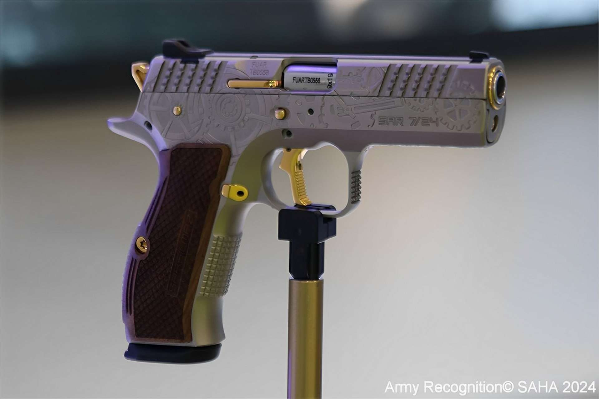 Sarsilmaz Unveils Brand-new SAR7/24 Pistol at SAHA 2024 in Türkiye