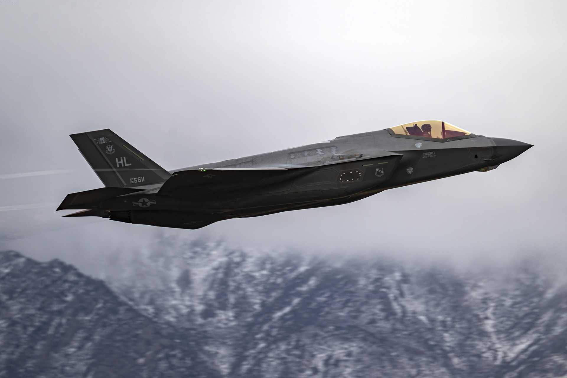 U.S. President Trump Considers F-35 Sale to Türkiye as Indigenous KAAN Fighter Continues ...