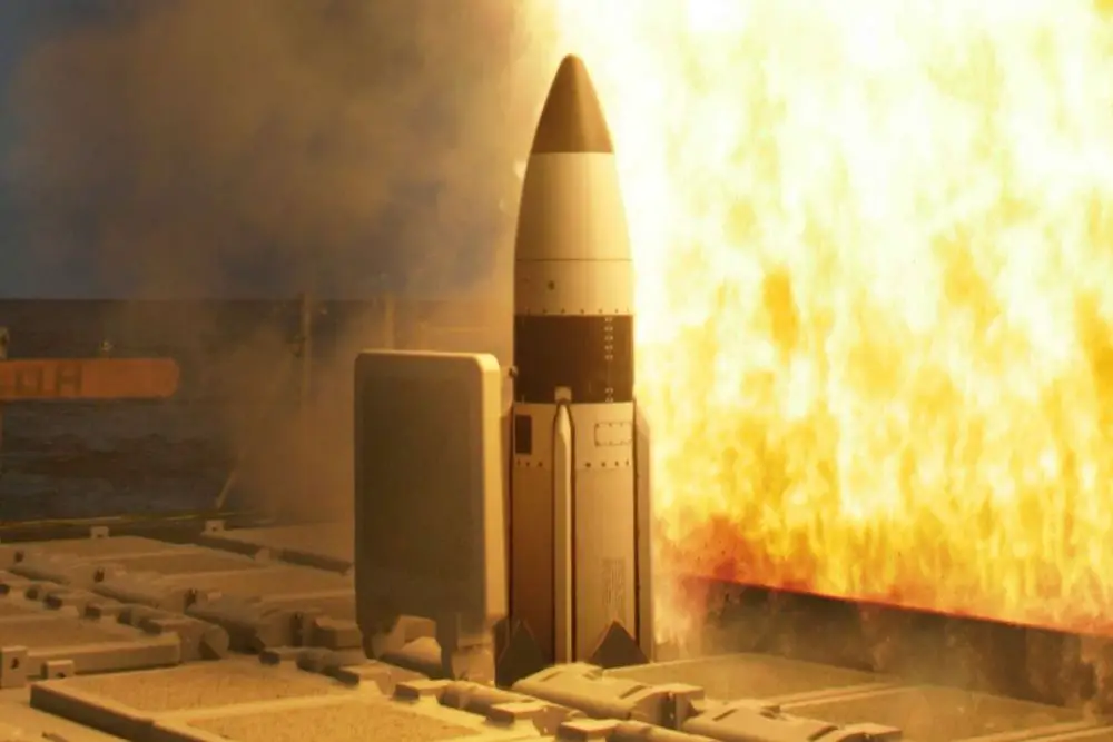 Defense News security global military army equipment industry