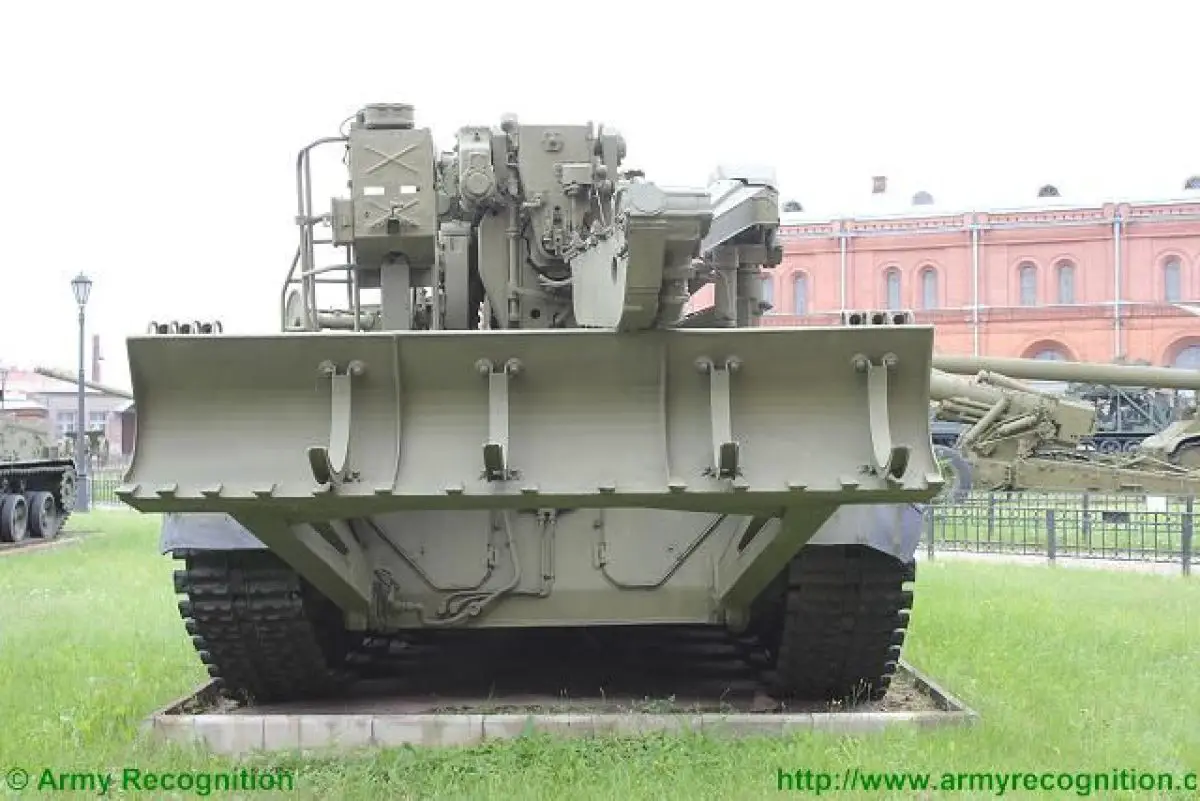 2S7 Pion M1975 SO-203 2S7M Malka