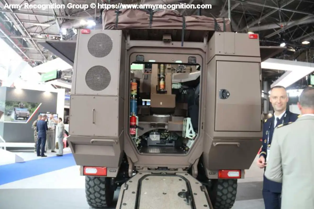 Griffon MEPAC 120mm mortar carrier