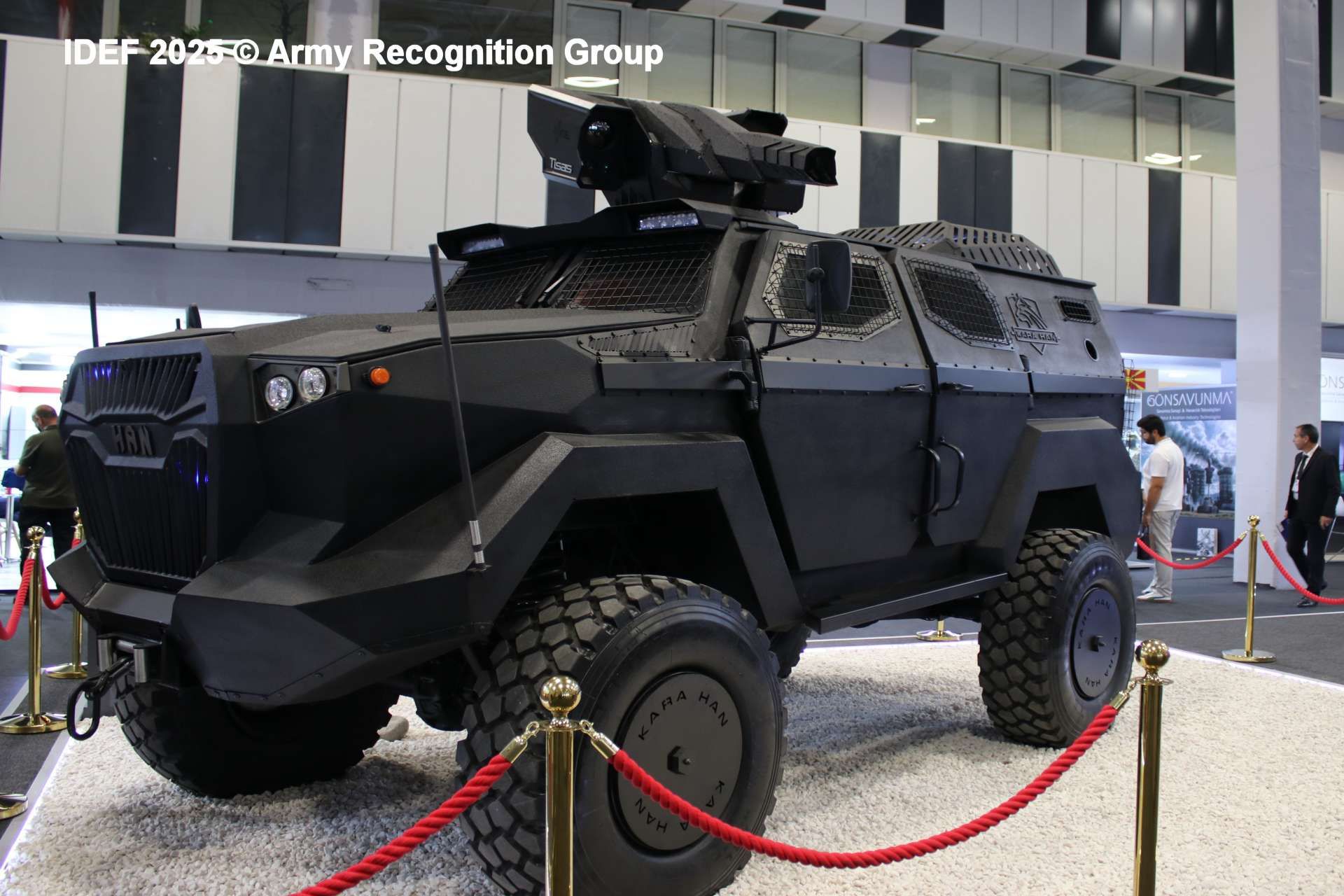 Türkiye’s Han-STM Presents Kara Han 4x4 Tactical Vehicle with Gatling Armament and UGV ...