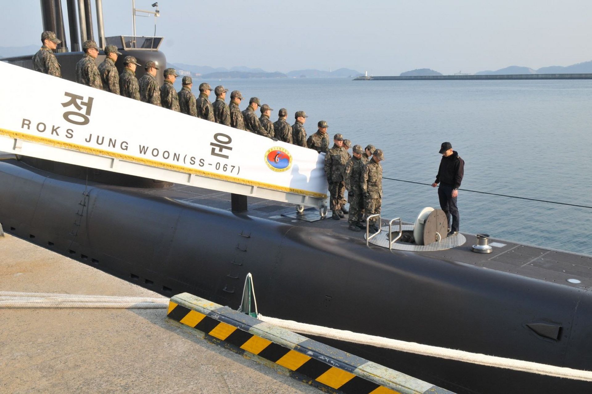 Upgraded submarine Jung Woon delivered to South Korean Navy