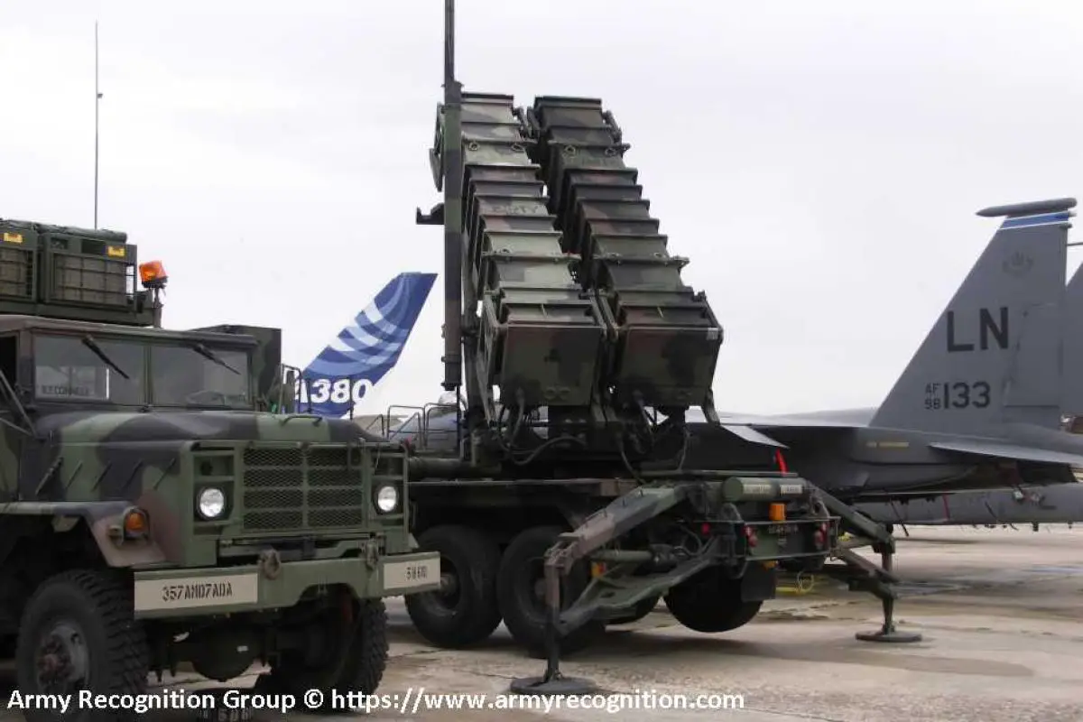 M901 missile launcher unit Patriot