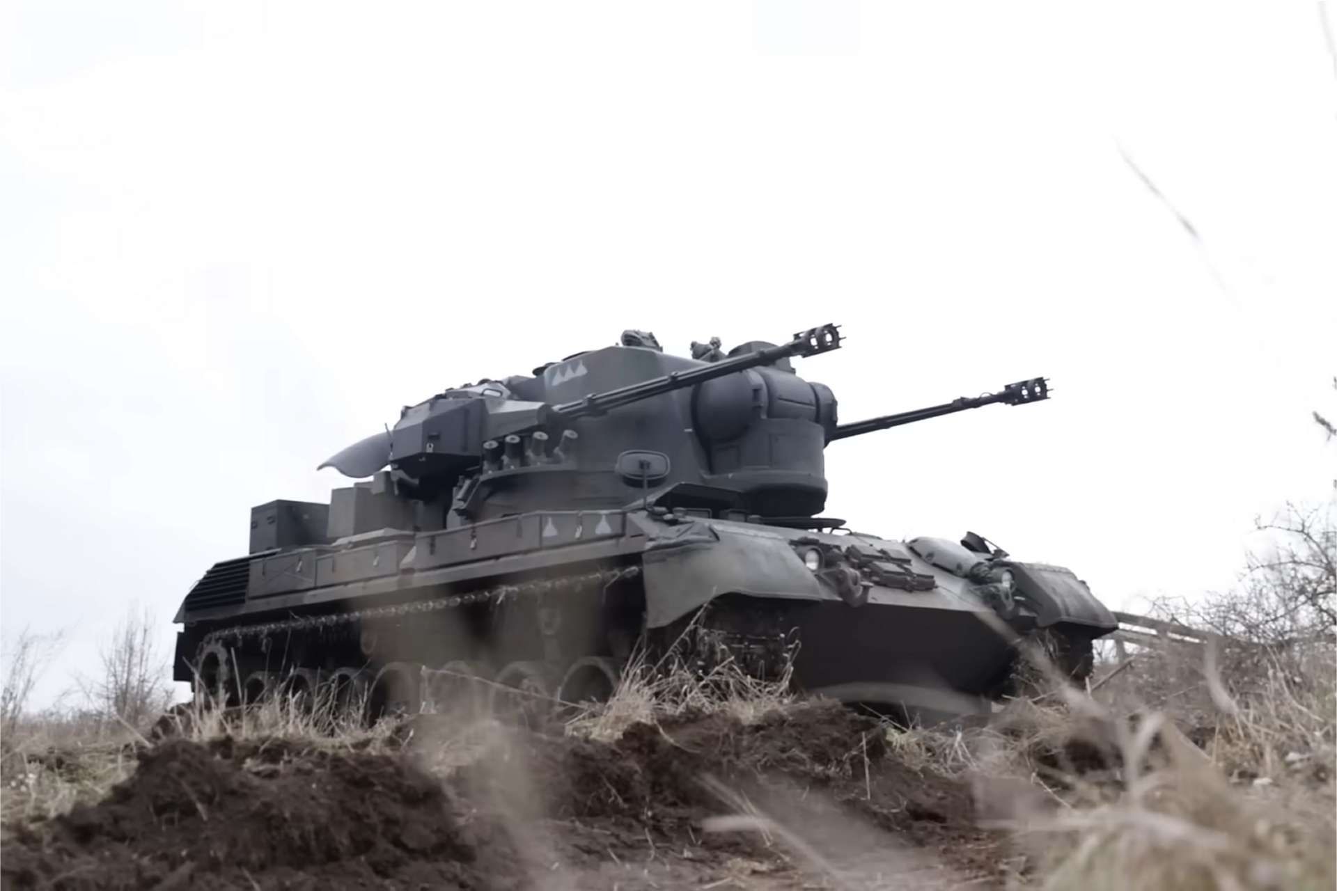 Analysis: Gepard Self-Propelled Anti-Aircraft Gun is A Key Asset for Ukraine's Defense