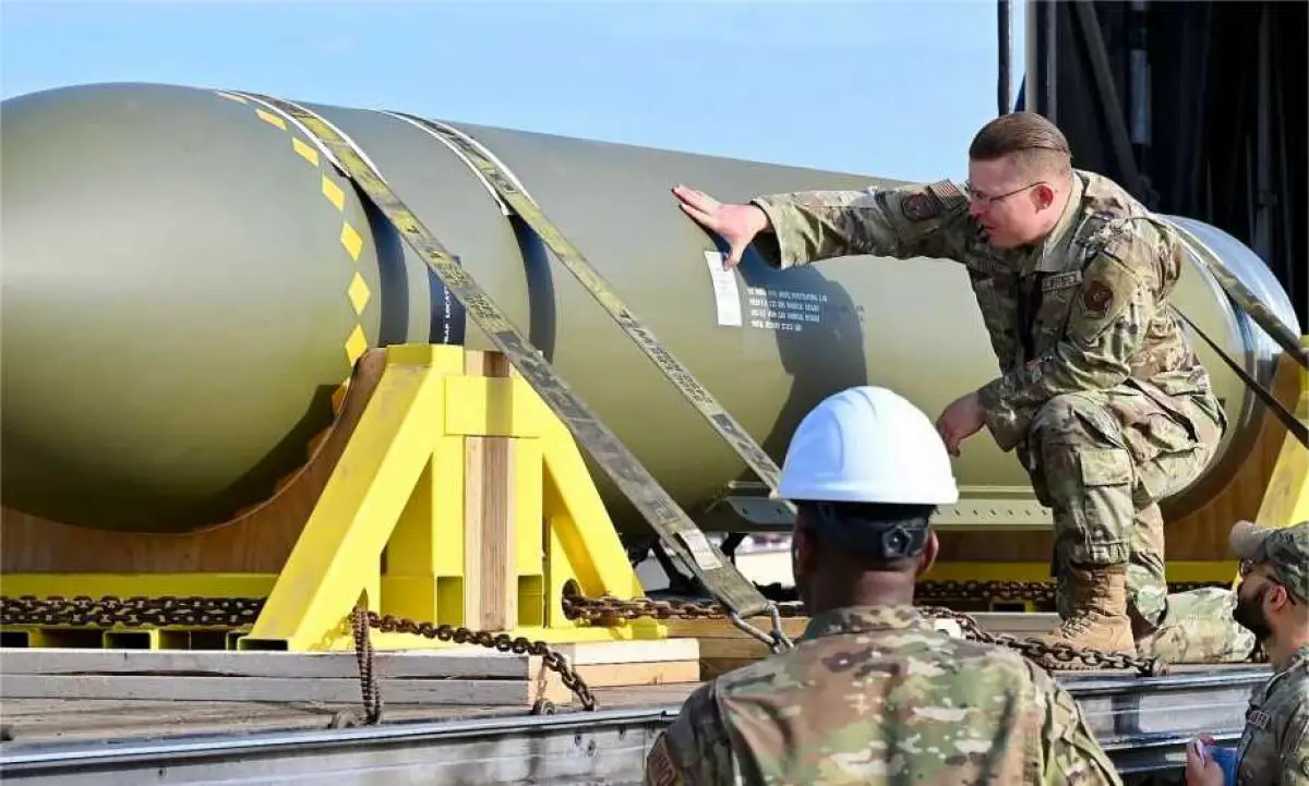 GBU-57 GBU-57A/B MOP bunker-buster bomb
