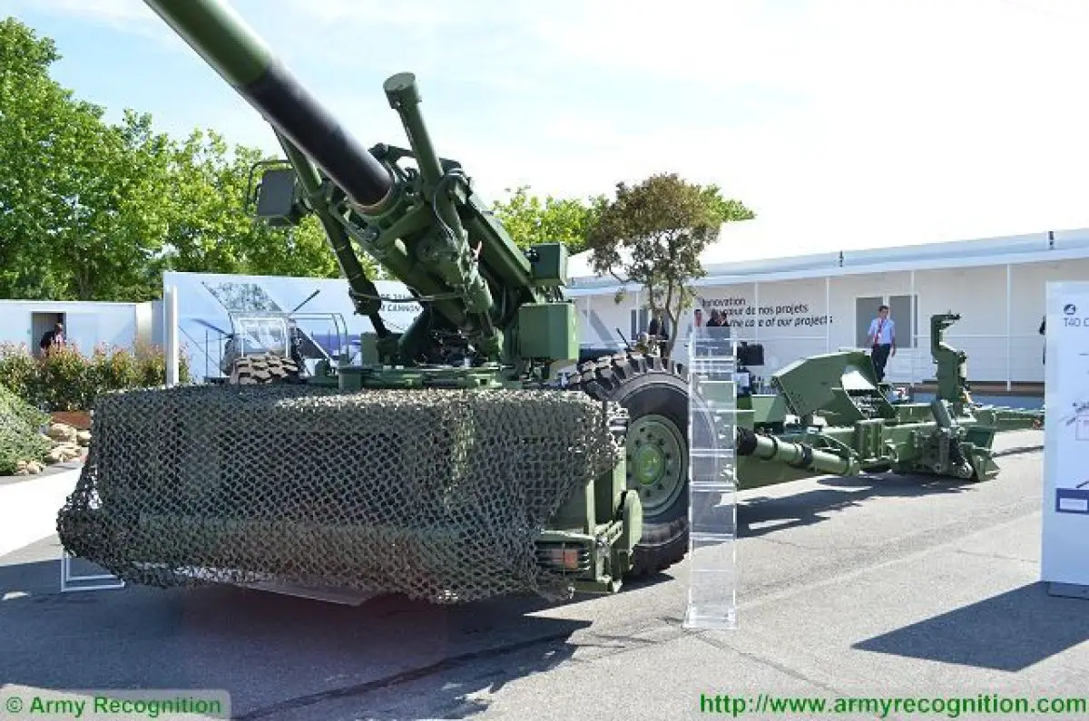 Trajan 155mm 52 caliber