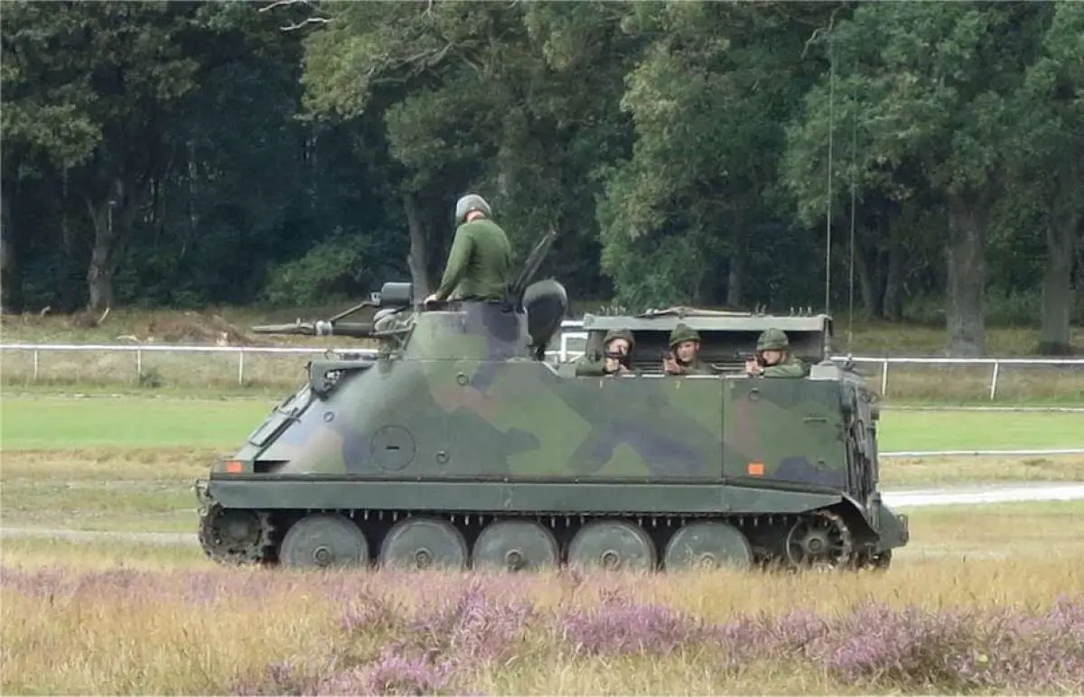 PBV Pansarbandvagn 302